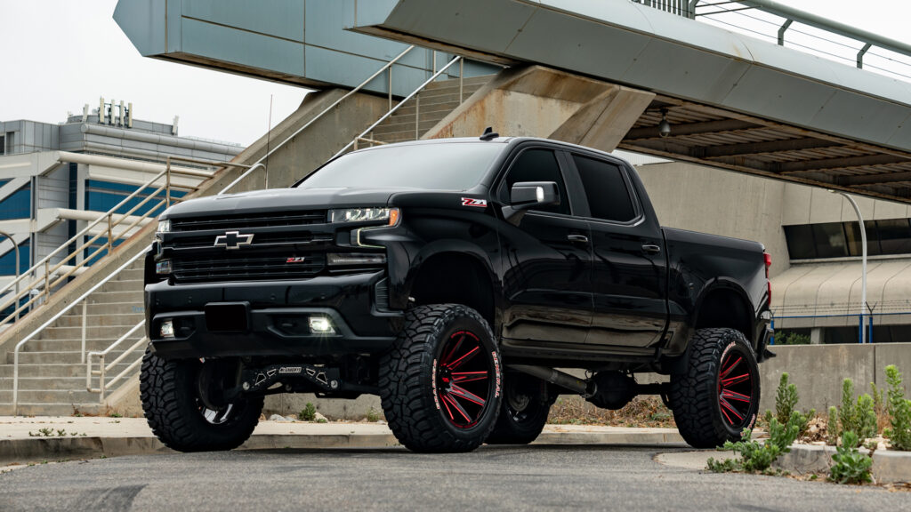 M25 Off-Road Monster Wheels | Lifted Silverado Z71 – Strada Wheels