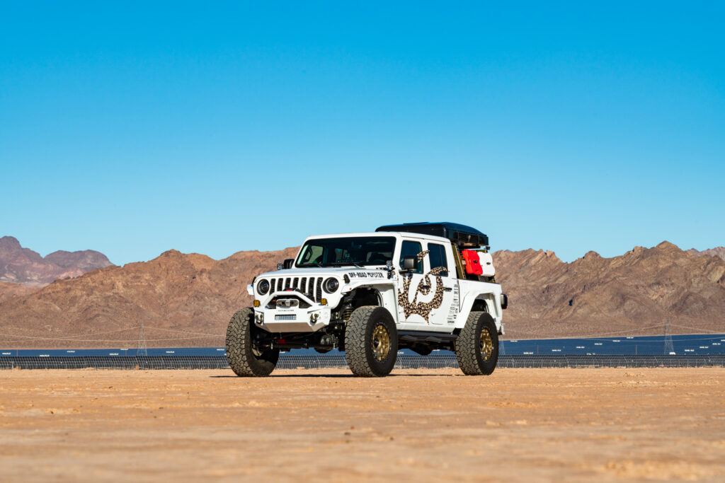 M50 OffRoad Monster Wheels on the SEMA 2021 Jeep Gladiator – Strada Wheels