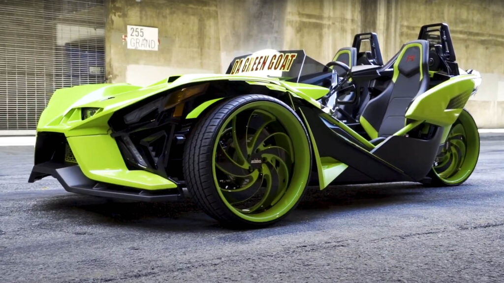 Retro 6 Strada Wheels | Polaris Slingshot on 24s – Strada Wheels